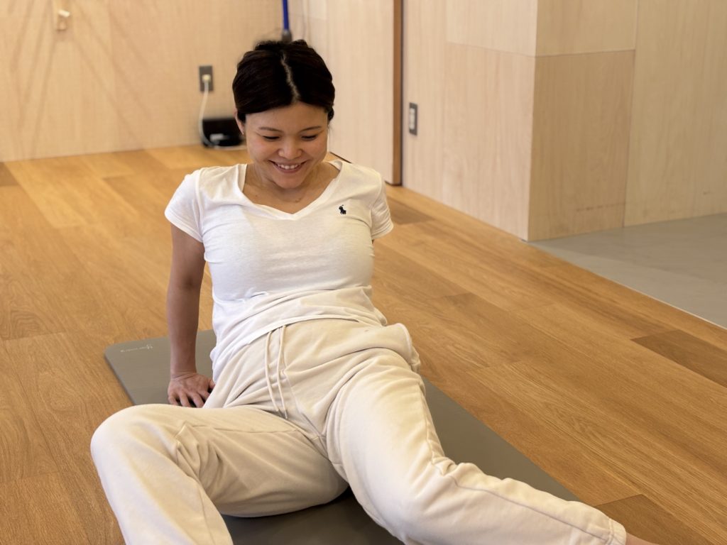 グループレッスン「ストレッチ」開始 | maemo atomo studio｜出産のまえもあとも助産師・理学療法士によるピラティススタジオ